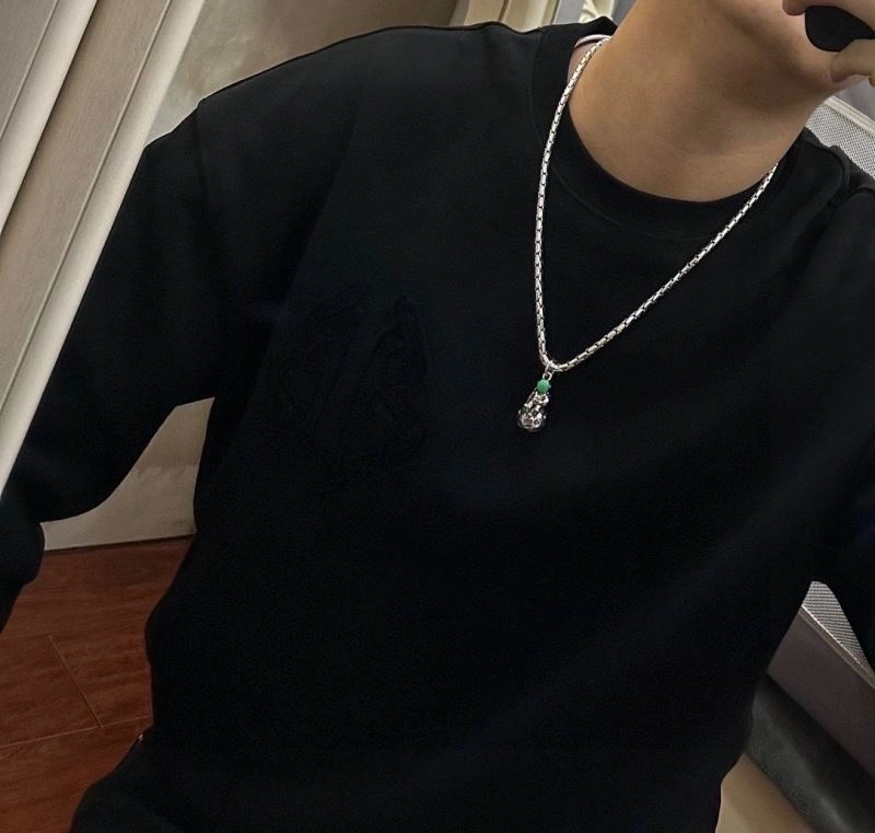 Factory-made Louis Vuitton Necklaces