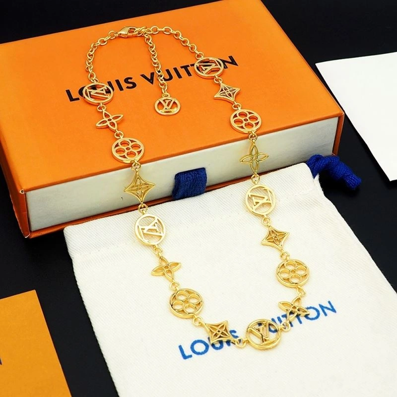 Inexpensive Louis Vuitton Necklaces