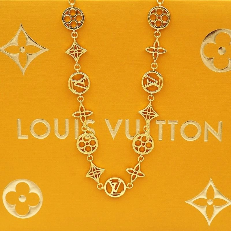 Inexpensive Louis Vuitton Necklaces
