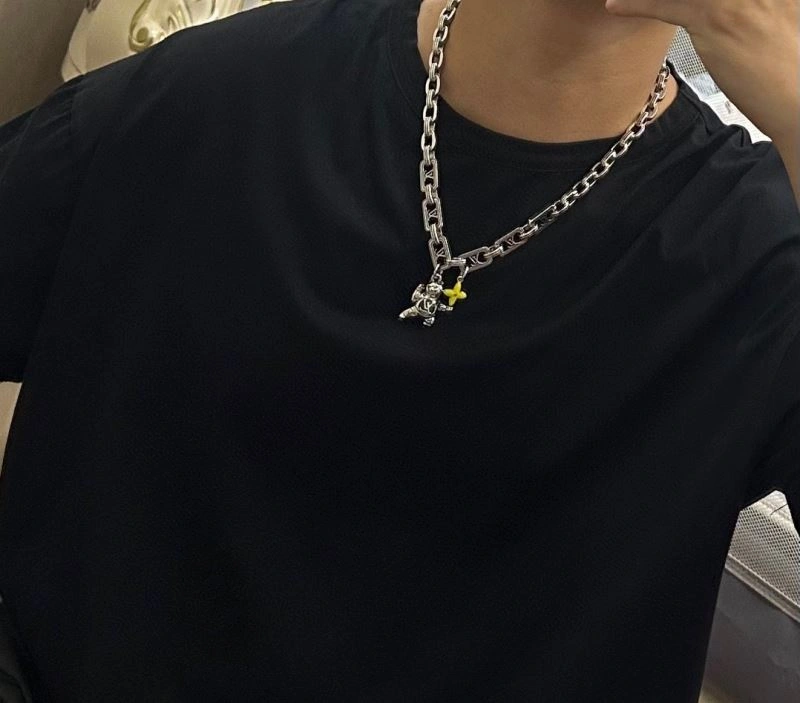 Low-cost Louis Vuitton Necklaces