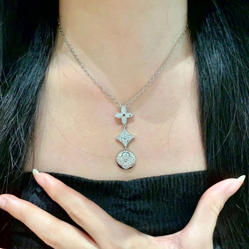 Real Louis Vuitton Necklaces
