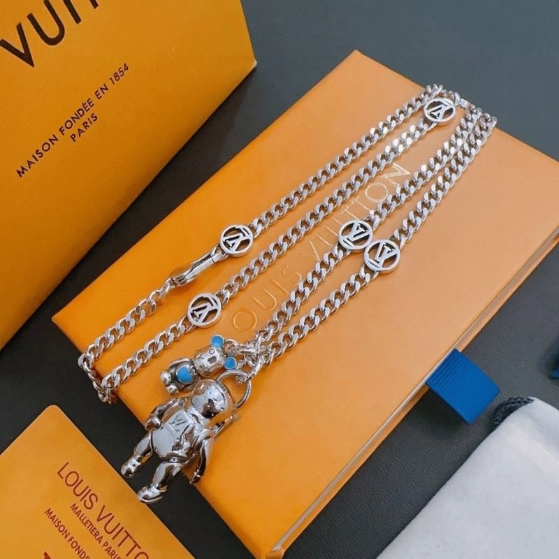 Exact replica Louis Vuitton Necklaces