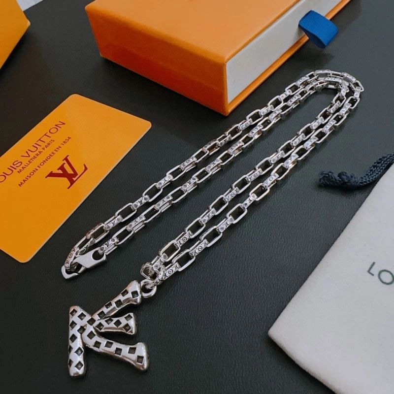 Mirror quality Louis Vuitton Necklaces