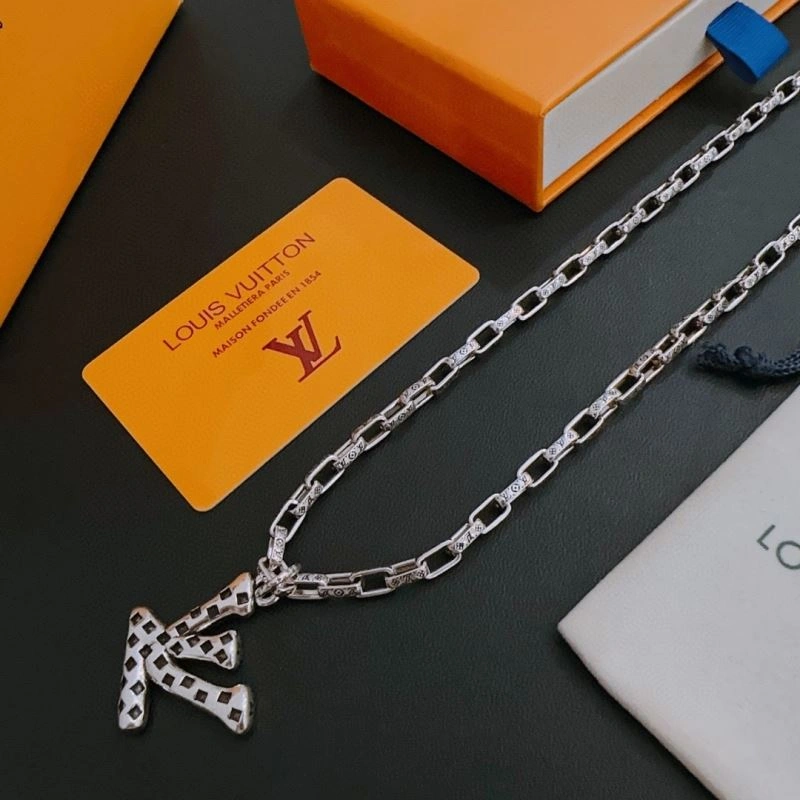 Mirror quality Louis Vuitton Necklaces