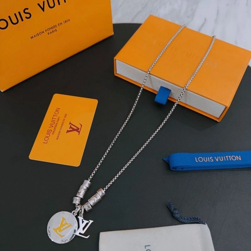 Exact replica Louis Vuitton Necklaces