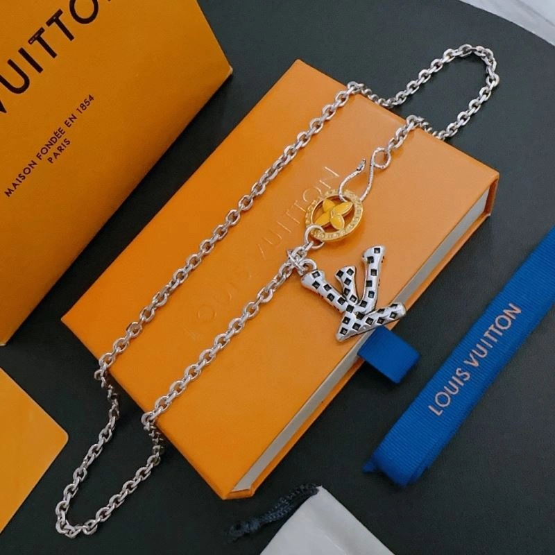 Brand-original Louis Vuitton Necklaces