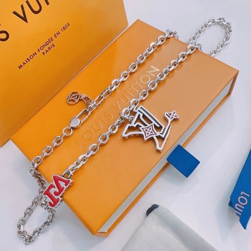 Real Louis Vuitton Necklaces
