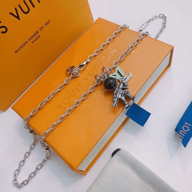 Legit Louis Vuitton Necklaces