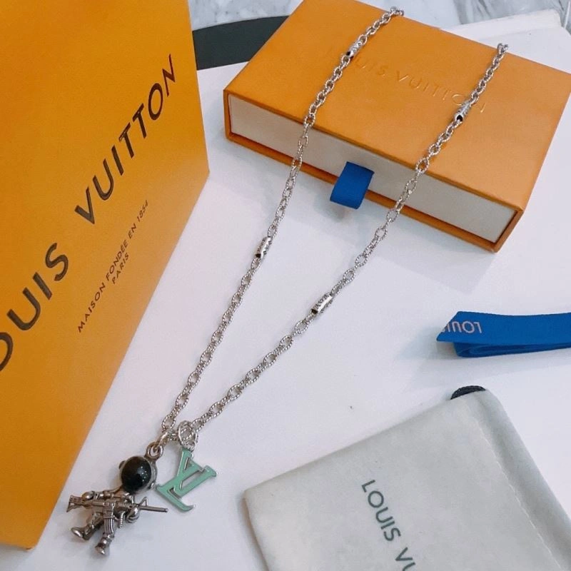 Legit Louis Vuitton Necklaces