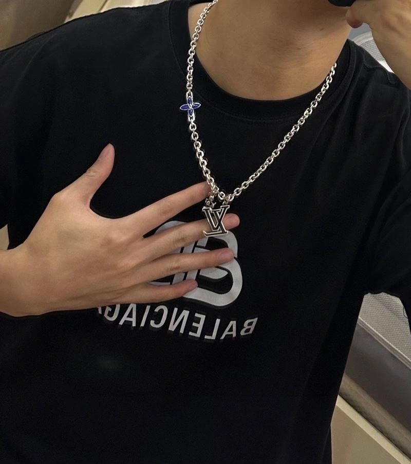 Real Louis Vuitton Necklaces