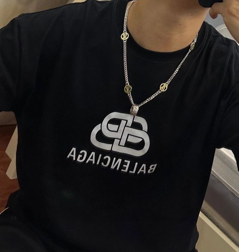 Authentic Louis Vuitton Necklaces