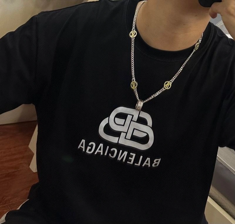 Authentic Louis Vuitton Necklaces