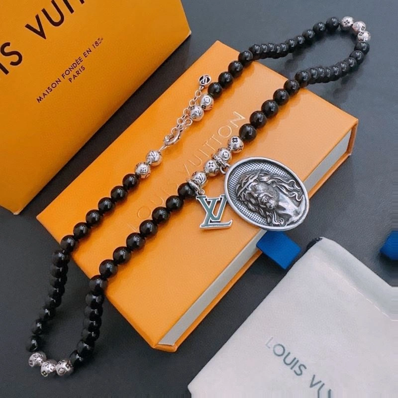 High fidelity Louis Vuitton Necklaces