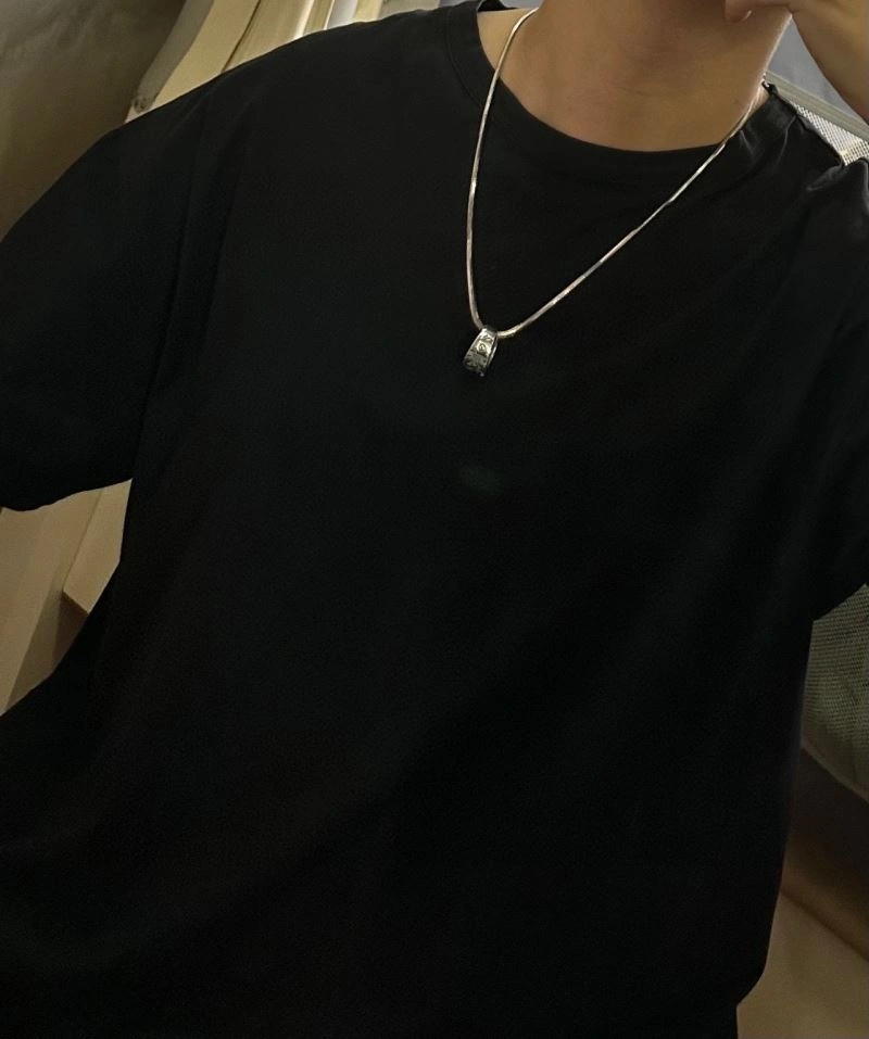 Perfect replica Louis Vuitton Necklaces