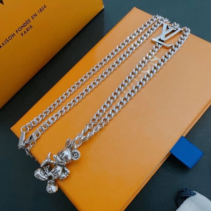 Brand-authenticated Louis Vuitton Necklaces