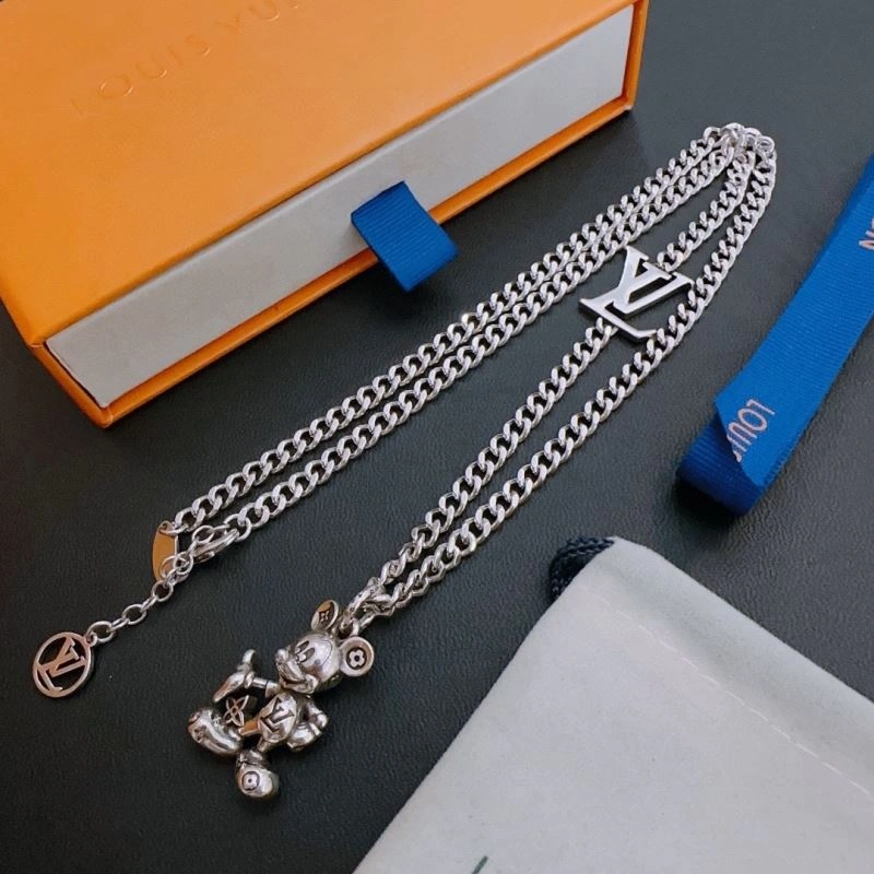 Brand-authenticated Louis Vuitton Necklaces