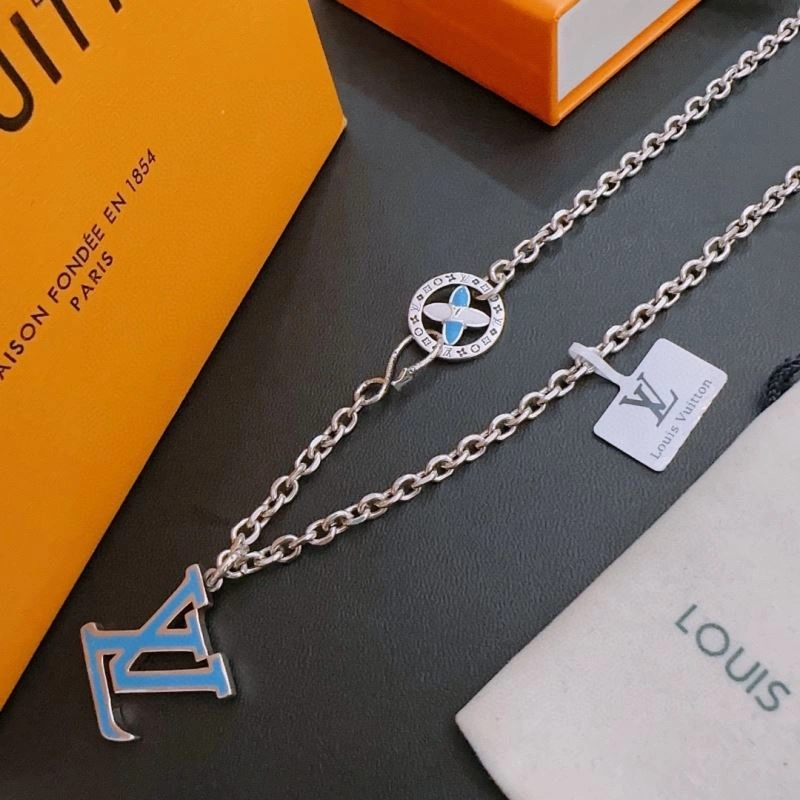 Indistinguishable Louis Vuitton Necklaces