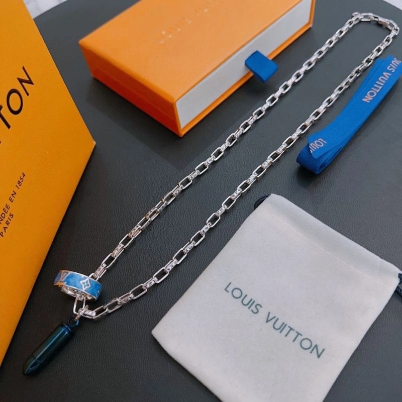 Reasonably priced Louis Vuitton Necklaces