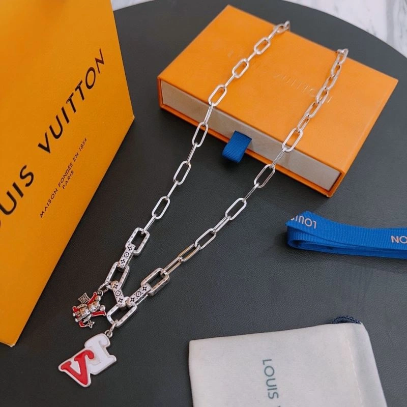 Value-priced Louis Vuitton Necklaces