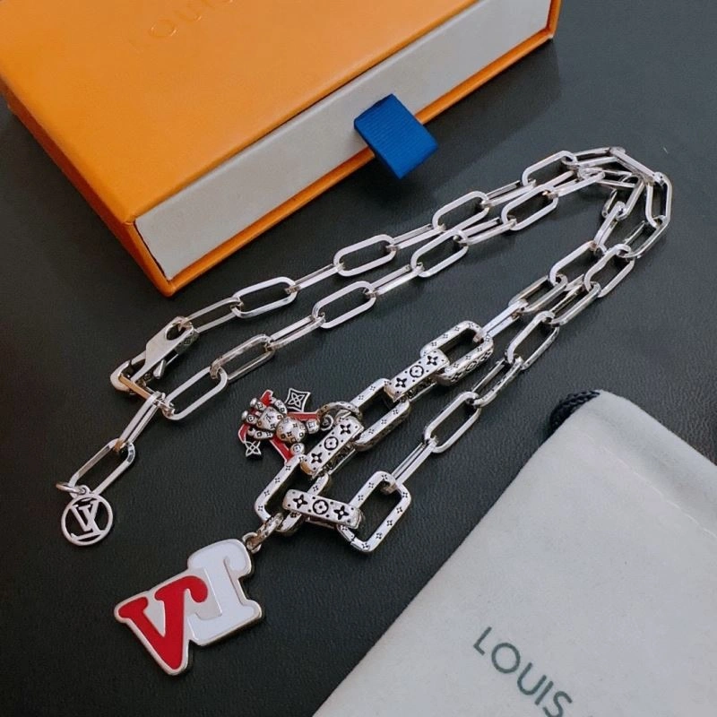 Value-priced Louis Vuitton Necklaces