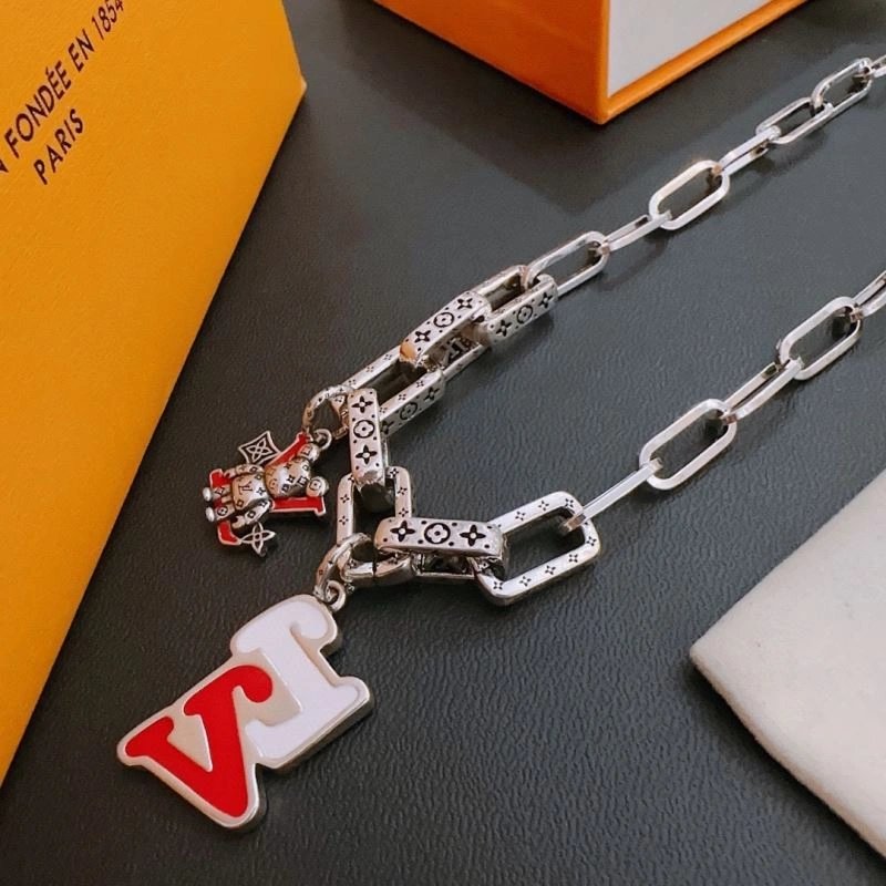 Value-priced Louis Vuitton Necklaces