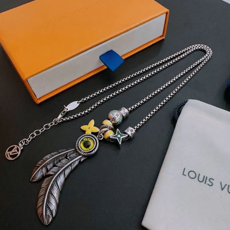 Inexpensive Louis Vuitton Necklaces