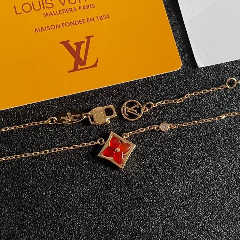 Reasonably priced Louis Vuitton Necklaces