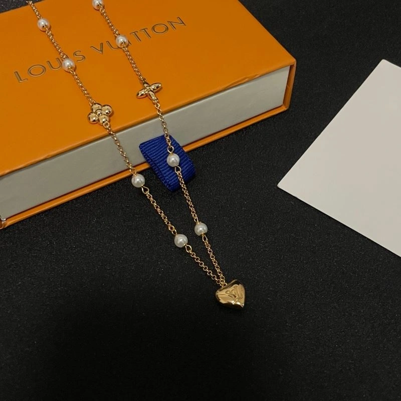 Value-priced Louis Vuitton Necklaces