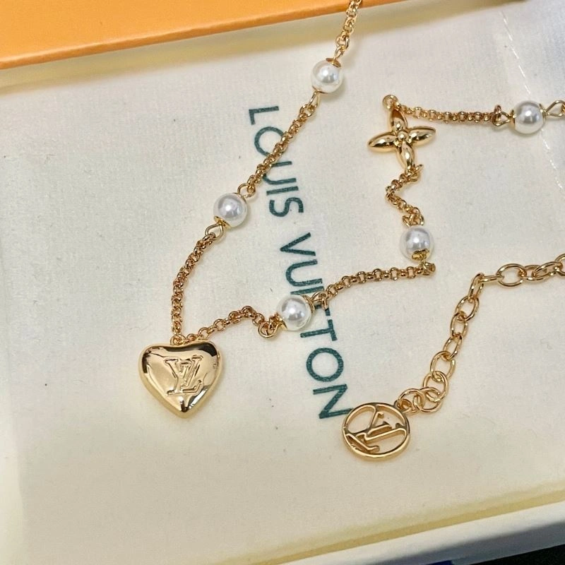 Value-priced Louis Vuitton Necklaces