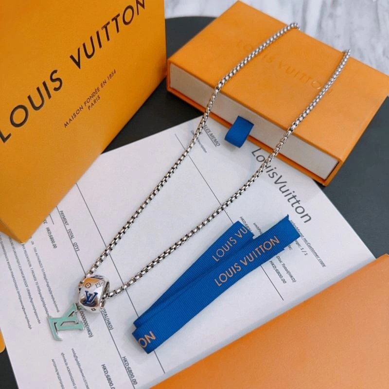 Affordable Louis Vuitton Necklaces