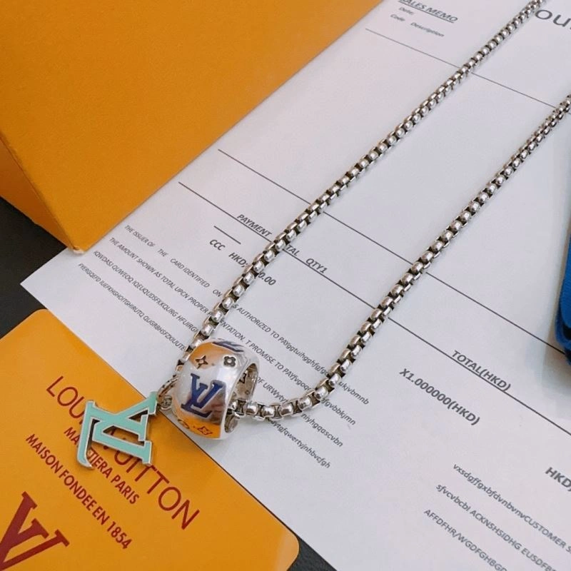 Affordable Louis Vuitton Necklaces