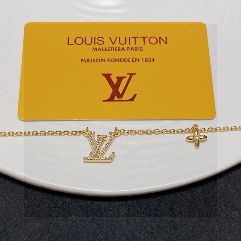 Economical Louis Vuitton Necklaces