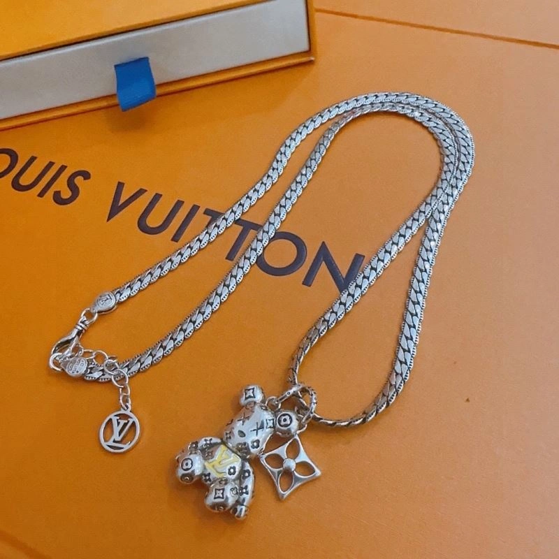 Low-cost Louis Vuitton Necklaces