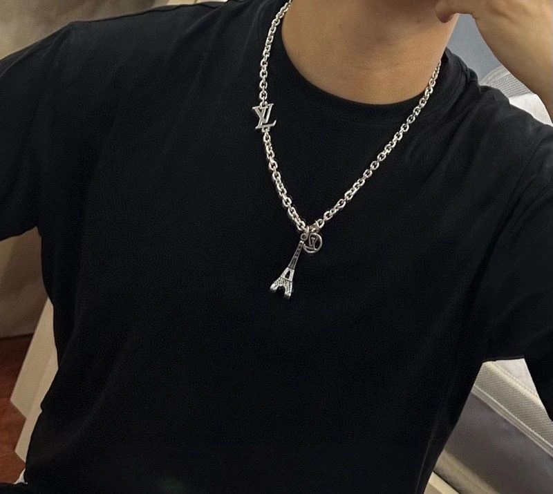 High fidelity Louis Vuitton Necklaces