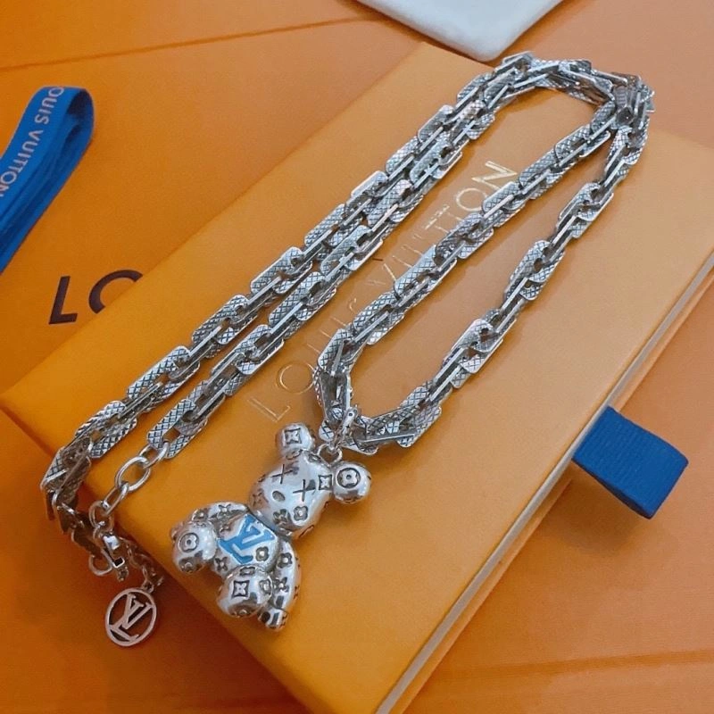 Precise copy Louis Vuitton Necklaces