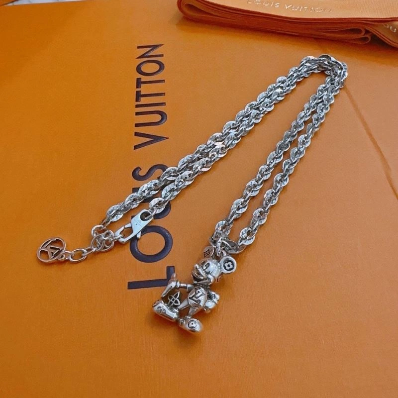 Brand-authenticated Louis Vuitton Necklaces