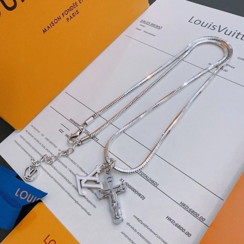 Exact replica Louis Vuitton Necklaces