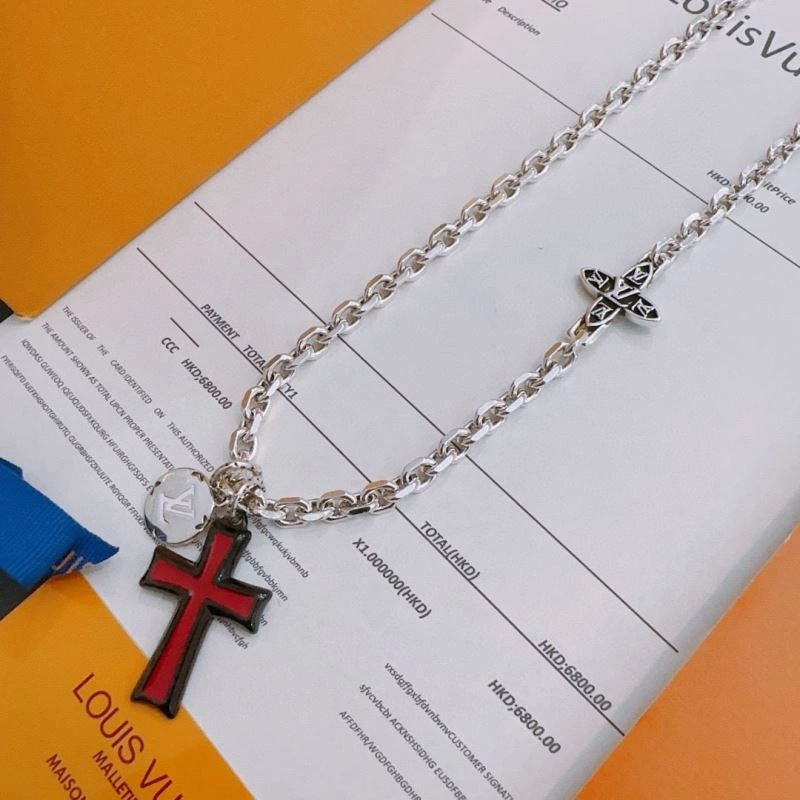Official Louis Vuitton Necklaces