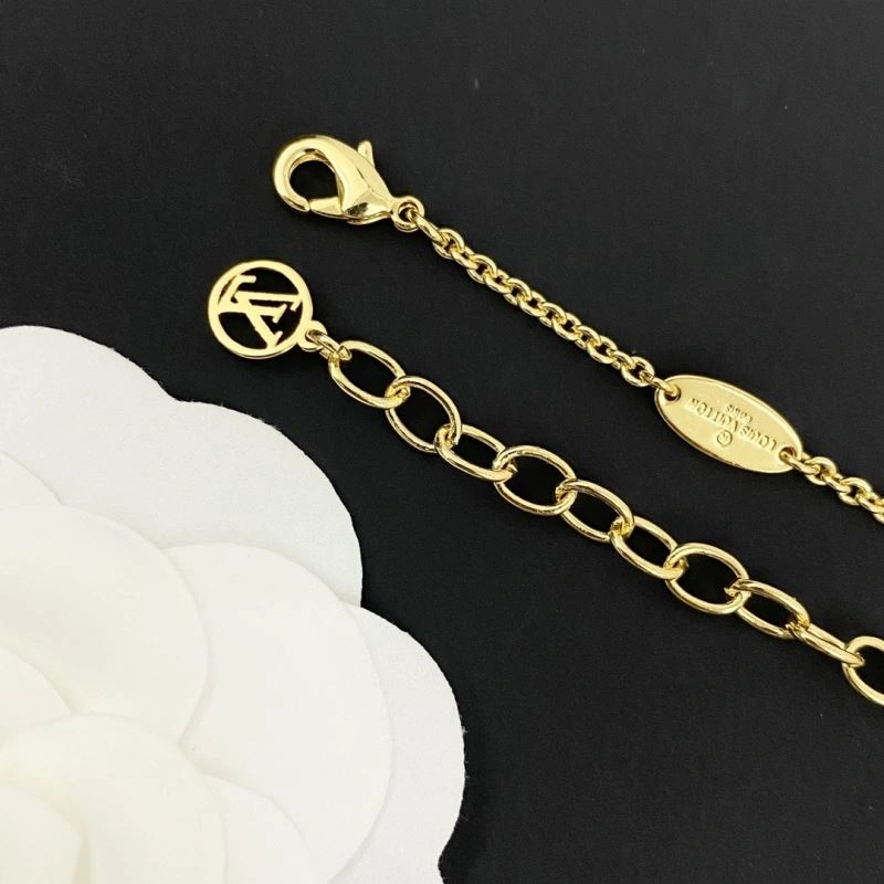 Cut-rate Louis Vuitton Necklaces