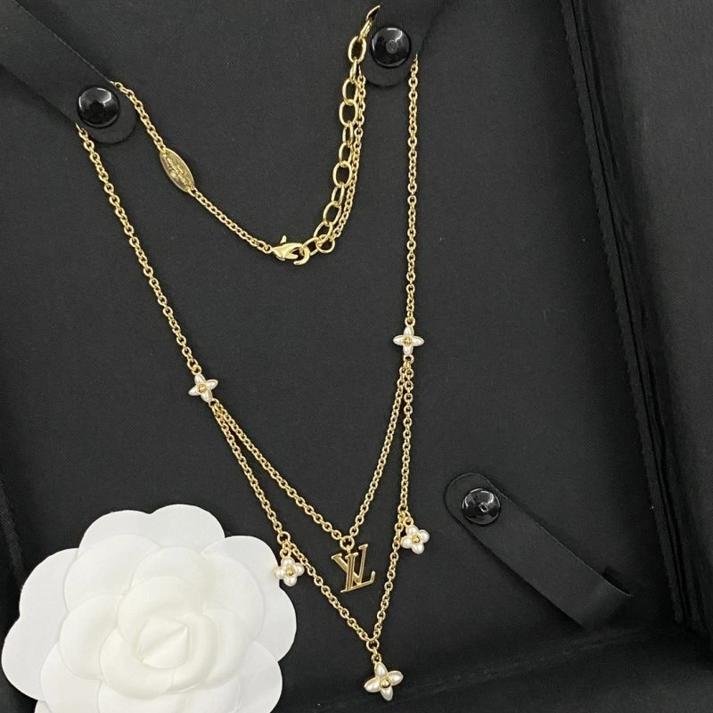 Cut-rate Louis Vuitton Necklaces