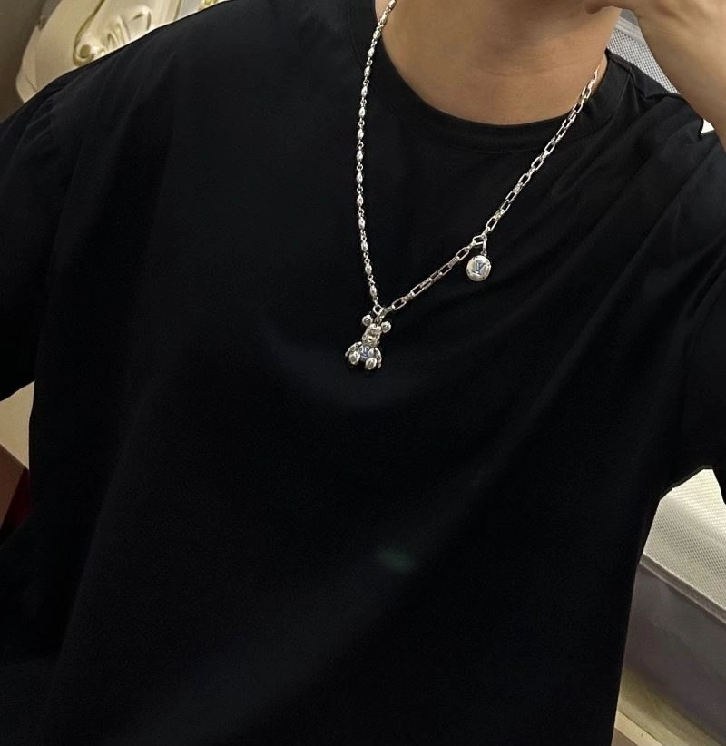 Real Louis Vuitton Necklaces
