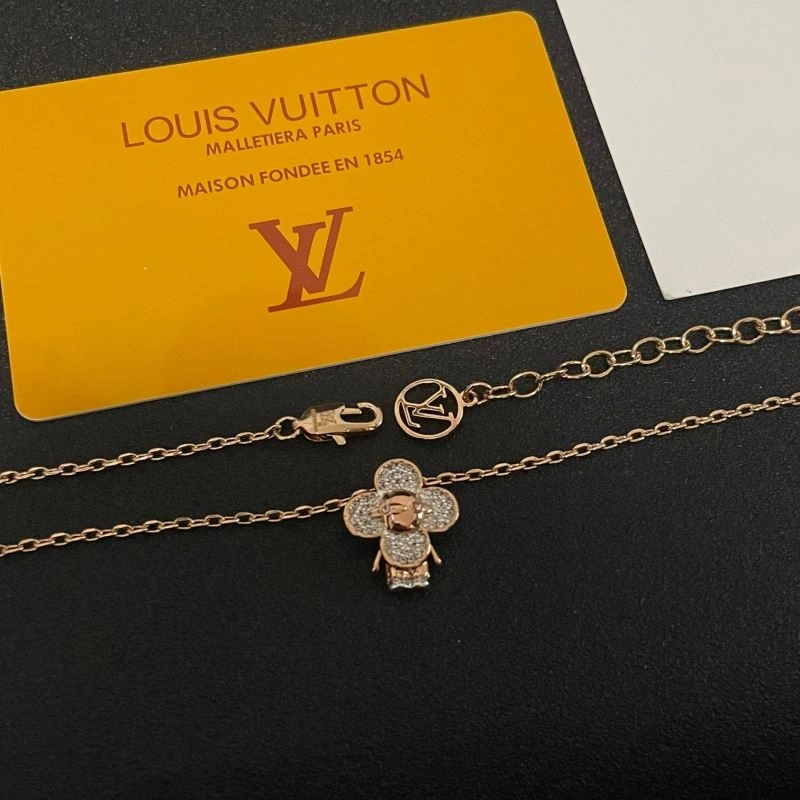 Bargain Louis Vuitton Necklaces