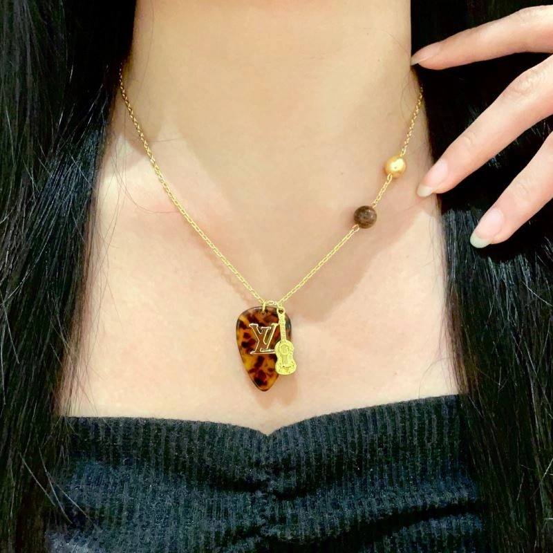Louis Vuitton Necklaces