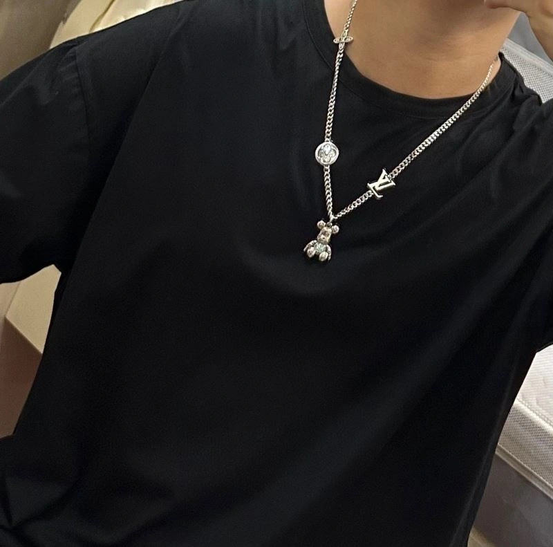 Top match Louis Vuitton Necklaces