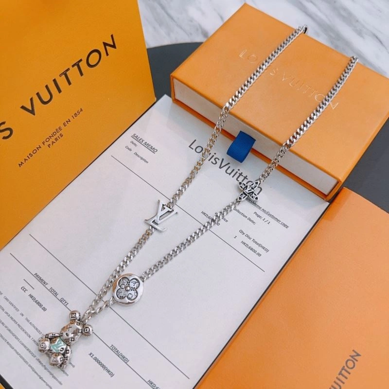 Top match Louis Vuitton Necklaces
