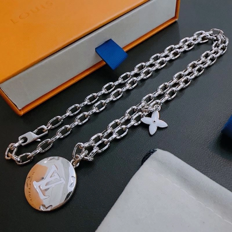Top match Louis Vuitton Necklaces