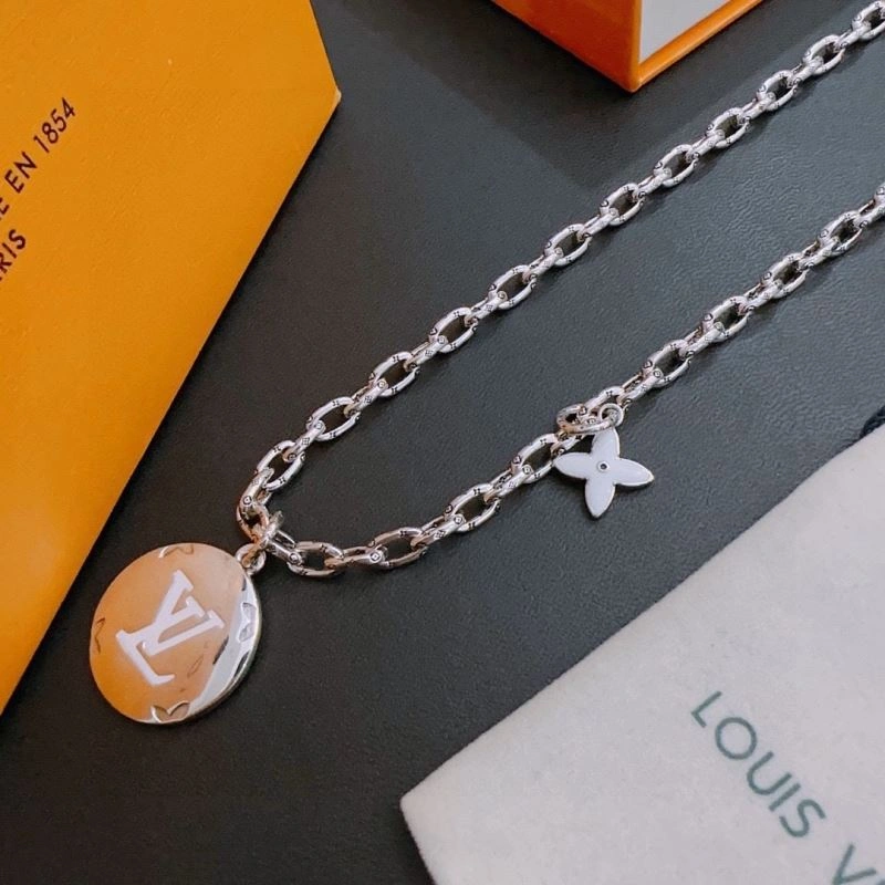 Top match Louis Vuitton Necklaces