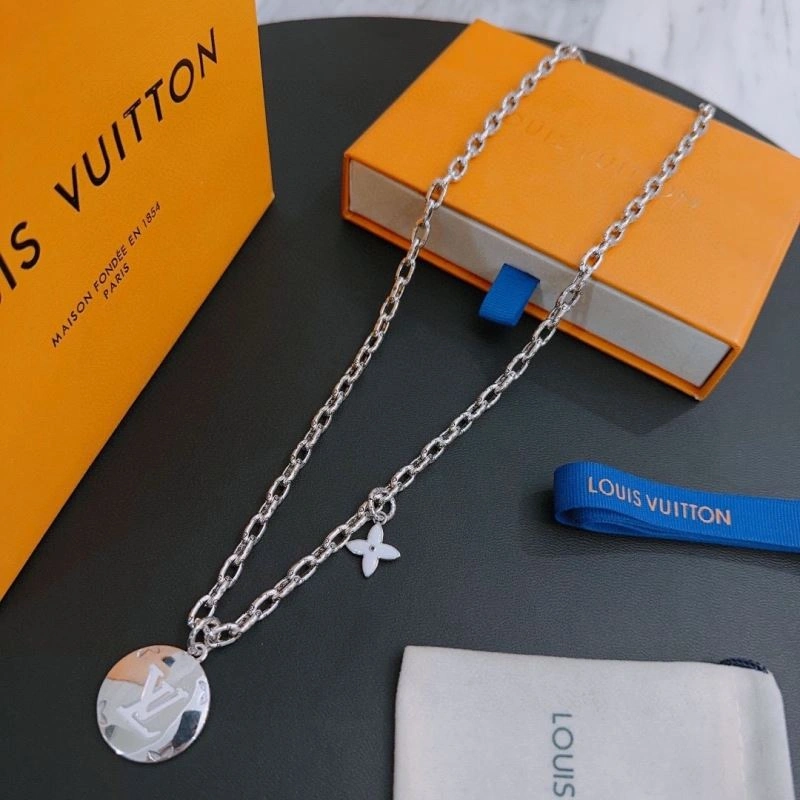 Top match Louis Vuitton Necklaces