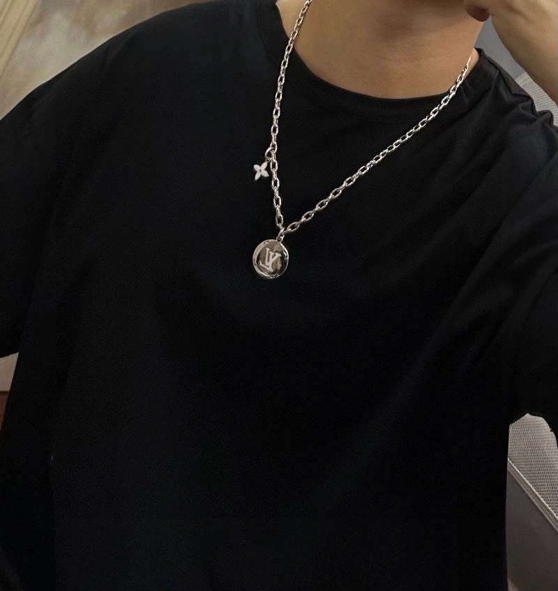 Top match Louis Vuitton Necklaces