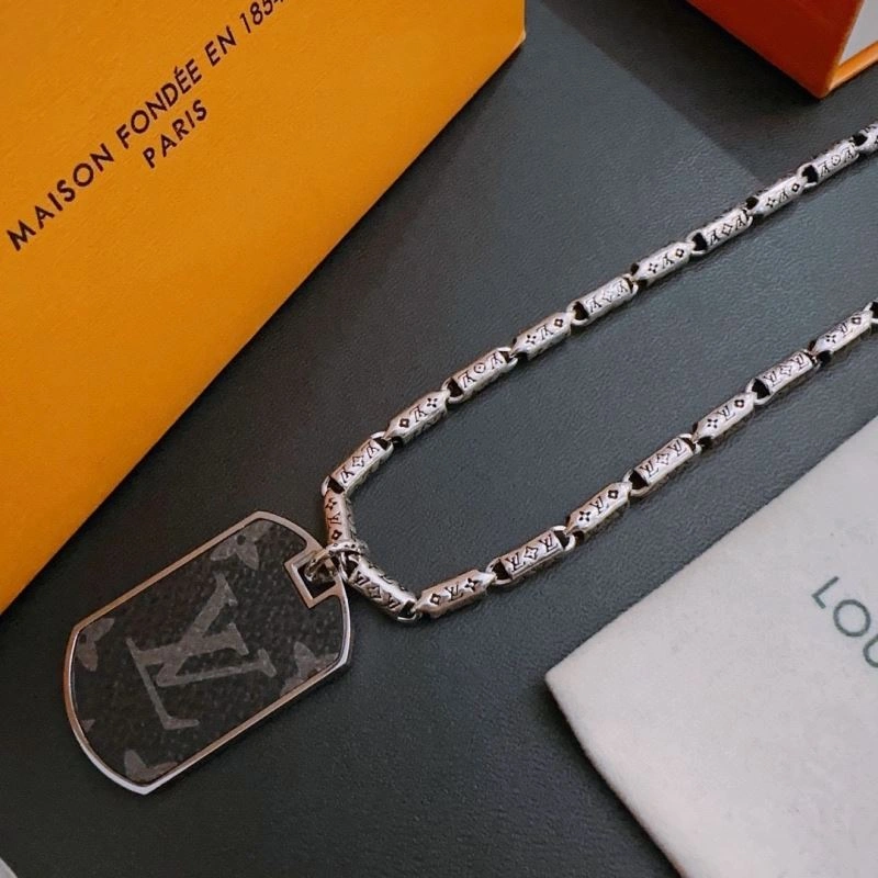 Reasonably priced Louis Vuitton Necklaces